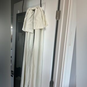 Kamperett | Accessories | Kamperett Floor Sweeping Bow Veil 0 Silk ...